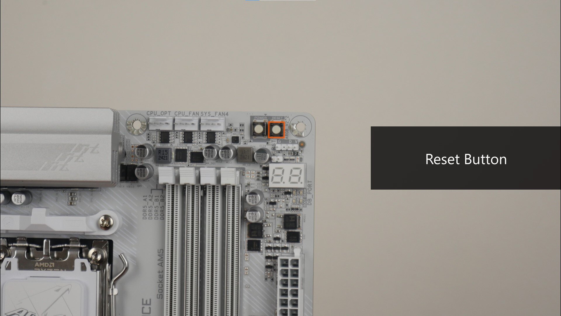 Unboxing & Overview: Gigabyte X870E AORUS PRO ICE AM5 Motherboard